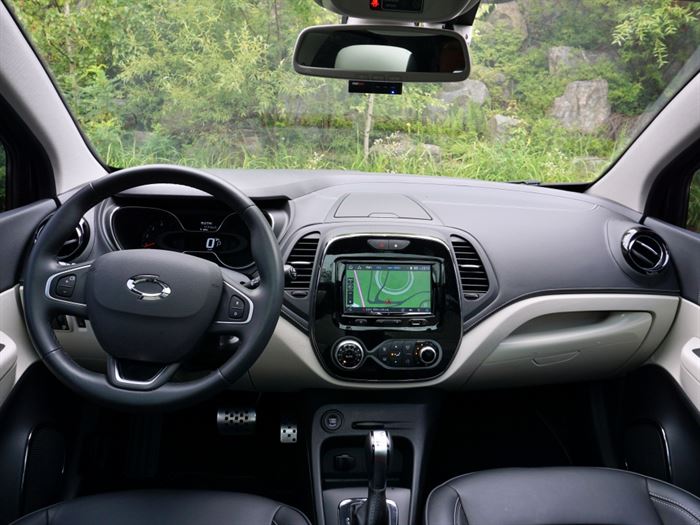 [시승기] “저평가된 유럽산 연비왕”…르노 클리오·QM3